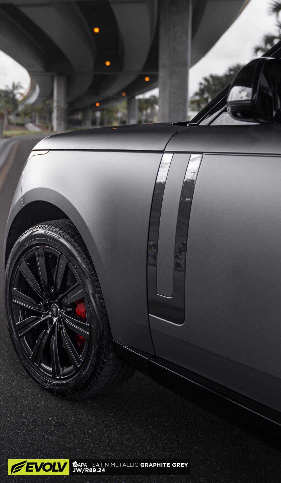 Satin Metallic Graphite Grey | EVOLV